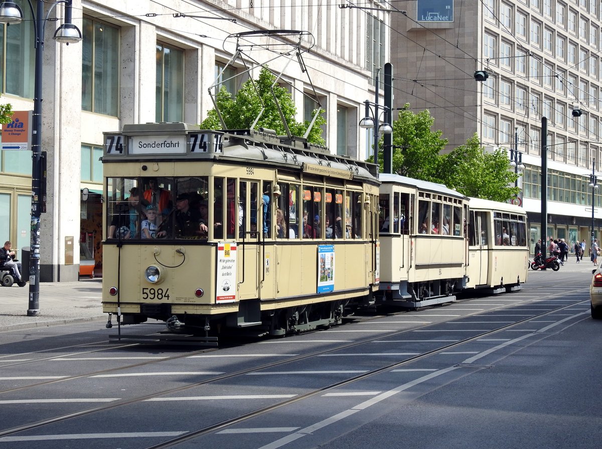 Straßenbahn Berlin (Historische Fahrzeuge) Fotos - Bahnbilder.de