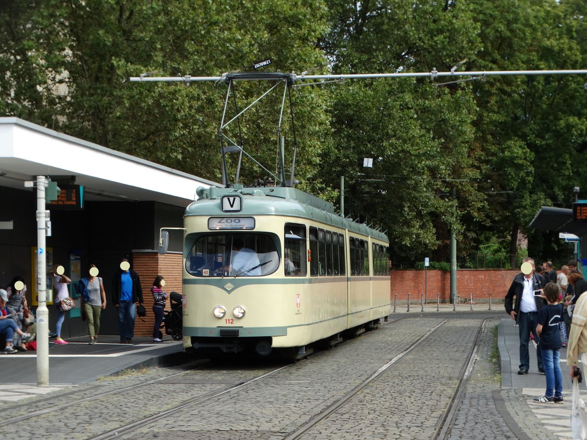 VGF Düwag N-Wagen 112 in Frankfurt Zoo am 04.09.16 dem Tag der Verkehrsgeschichte - Bahnbilder.de