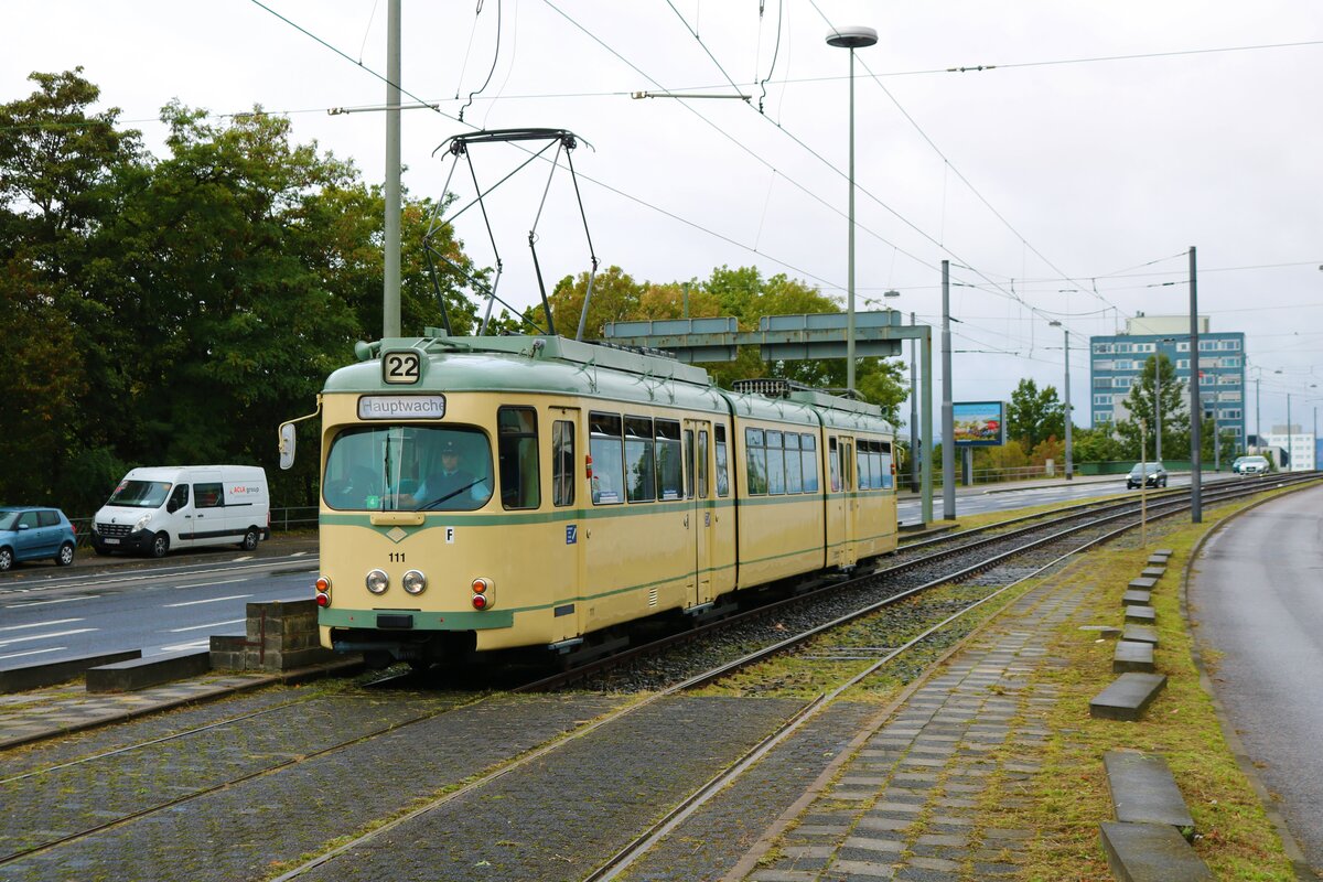 VGF Düwag O Wagen 111 am 18.09.22 bei einer HSF Sonderfahrt in Frankfurt am Main - Bahnbilder.de