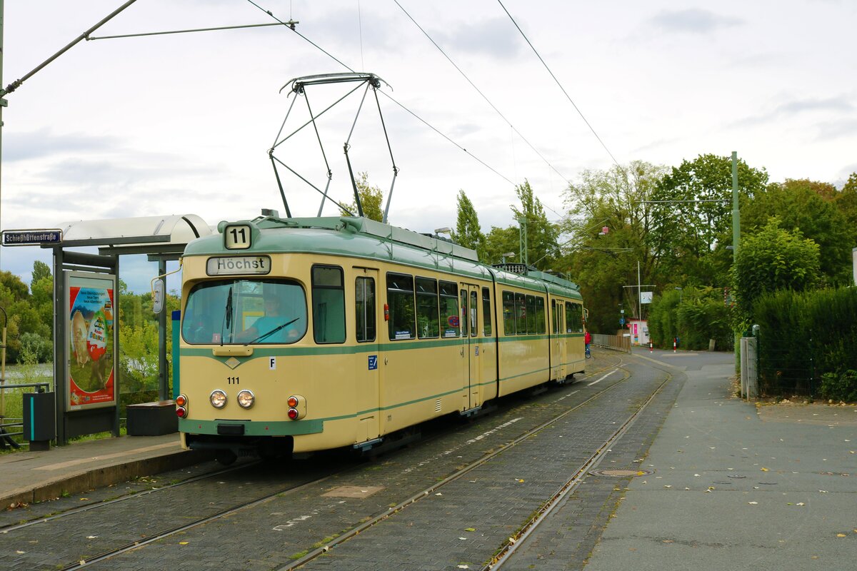 VGF Düwag O Wagen 111 am 18.09.22 bei einer HSF Sonderfahrt in Frankfurt am Main - Bahnbilder.de