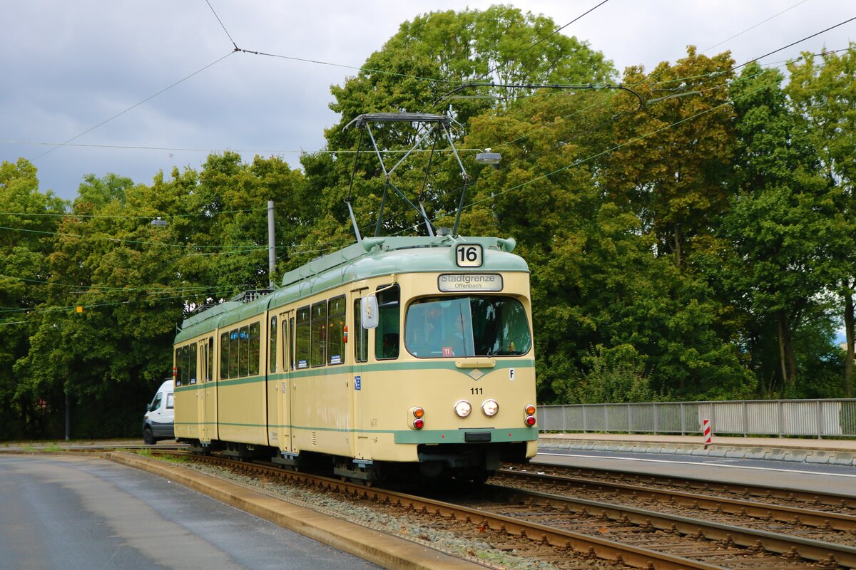 VGF Düwag O Wagen 111 am 18.09.22 bei einer HSF Sonderfahrt in Frankfurt am Main - Bahnbilder.de