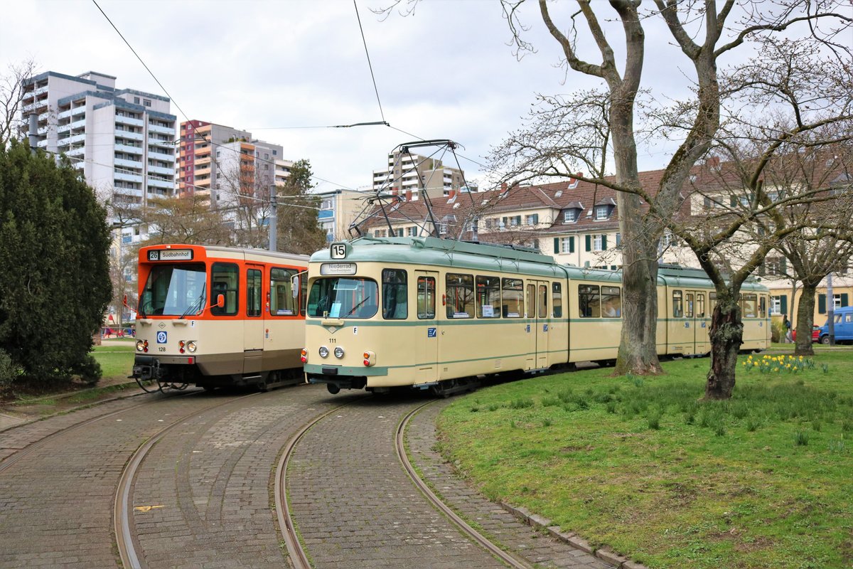 VGF Düwag Pt Wagen 128 und Düwag O Wagen 111am 16.03.19 bei einer Sonderfahrt in Frankfurt Hugo ...