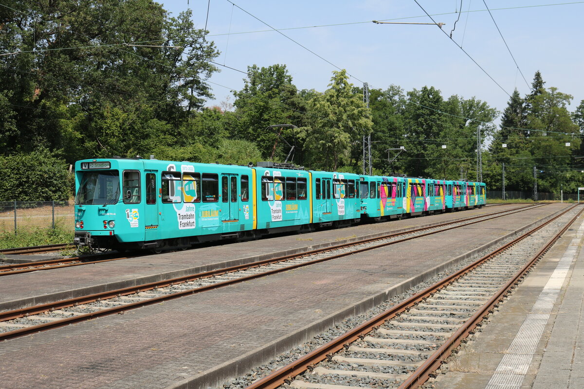VGF Düwag Pt Wagen 749+720+736 am 19.06.22 bei einer Sonderfahrt in Frankfurt am Main ...