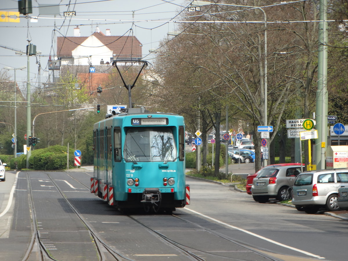 VGF Düwag Ptb Wagen 727 am 14.04.16 in Frankfurt am Main Eckenheim - Bahnbilder.de