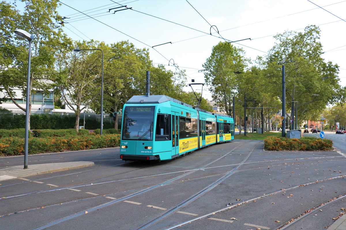VGF Düwag R-Wagen 035 am 31.08.19 in Frankfurt am Main - Bahnbilder.de