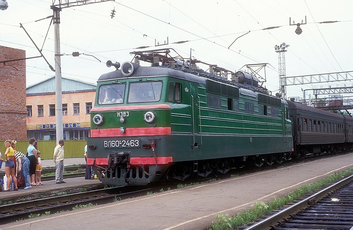 Eine VL60 im Eisenbahnmuseum Novosibirsk am 30.07.2008 - Bahnbilder.de