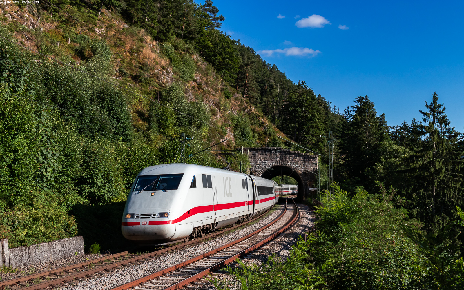 401 088 DB Fernverkehr "Hildesheim" als ICE bei Markt Bibart Richtung ...