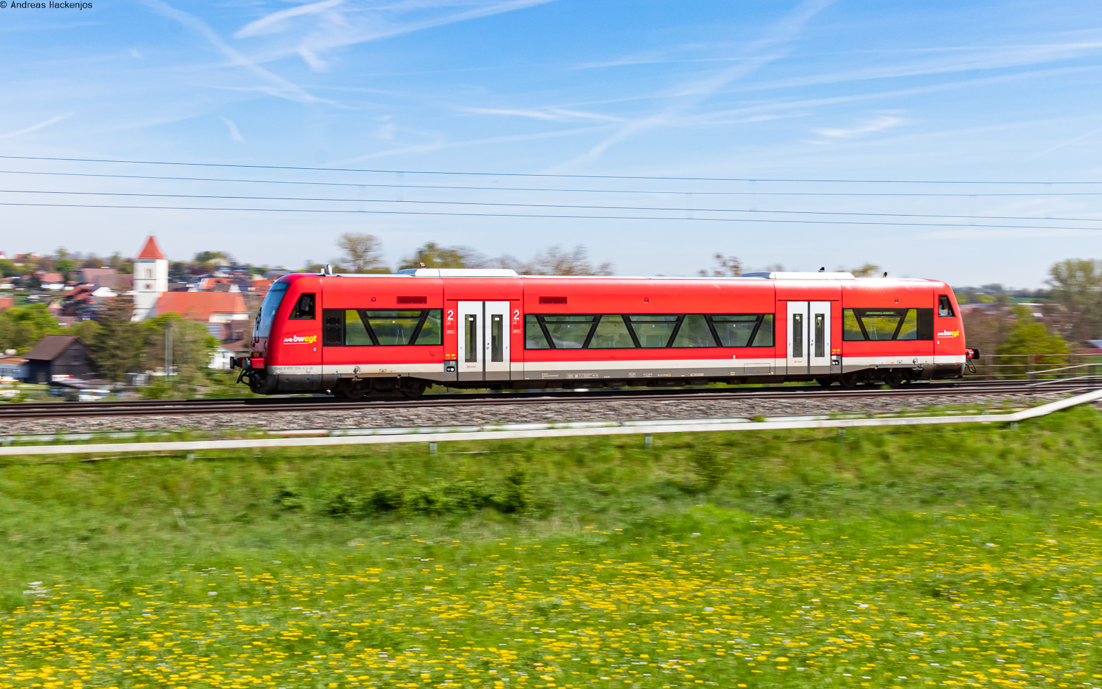 650 006 als RB 17917 (Pforzheim Hbf – Horb) bei Eutingen 4.5.23 - Bahnbilder.de