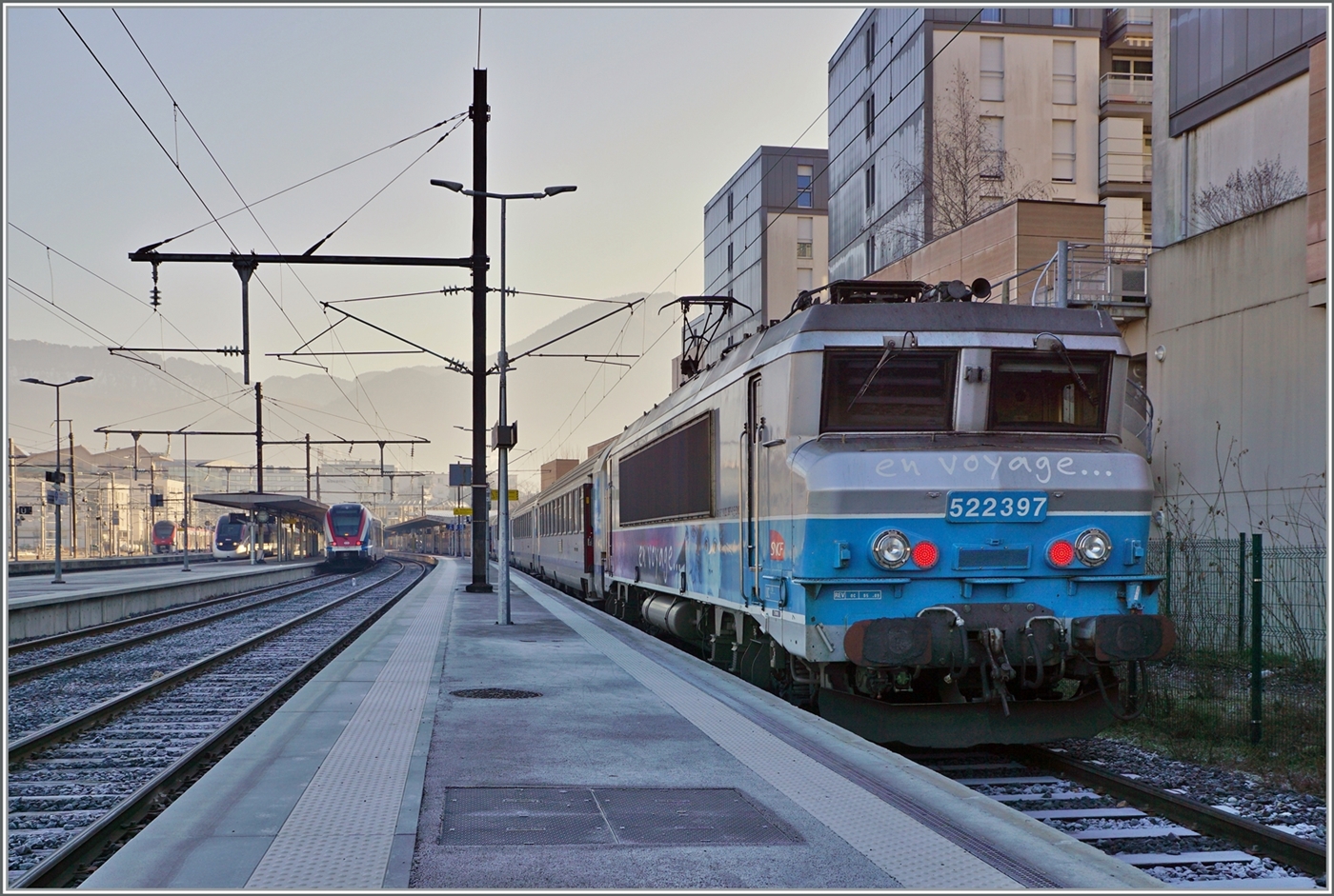 Als die „Nez cassé“ BB 22200 in den Siebzigern in Dienst gestellt wurden hatten sie (und ...