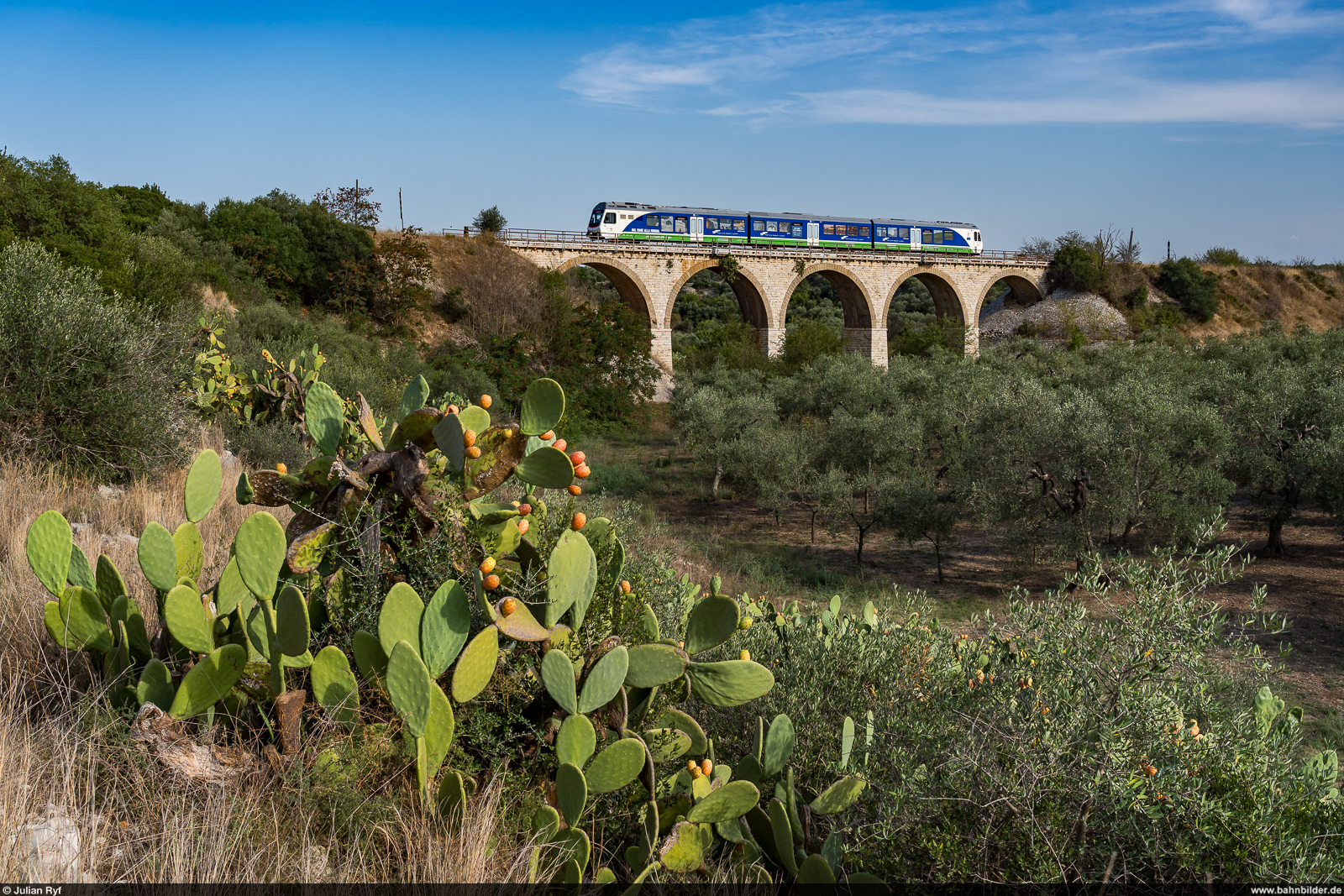 Ferrovie Appulo–Lucane Fotos - Bahnbilder.de
