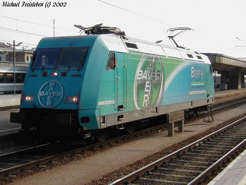 101 098-7; Wien Westbhf.; 21-04-2002 - Bahnbilder.de