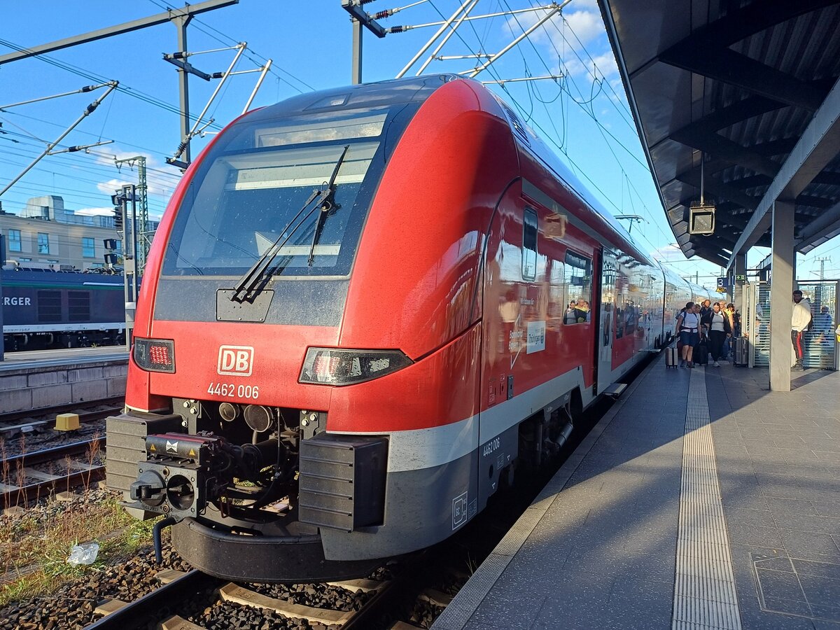 Drehscheibe Online Foren :: 03/02 - Bild-Sichtungen :: 249 052 & 4462 006 in Erfurt Hbf