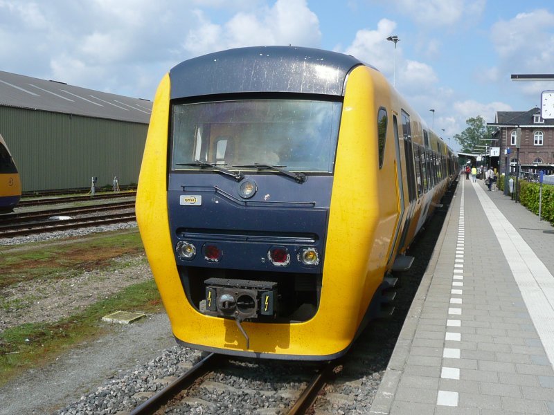 22.04.09,Winterswijk/NL,Syntus DM 90. - Bahnbilder.de