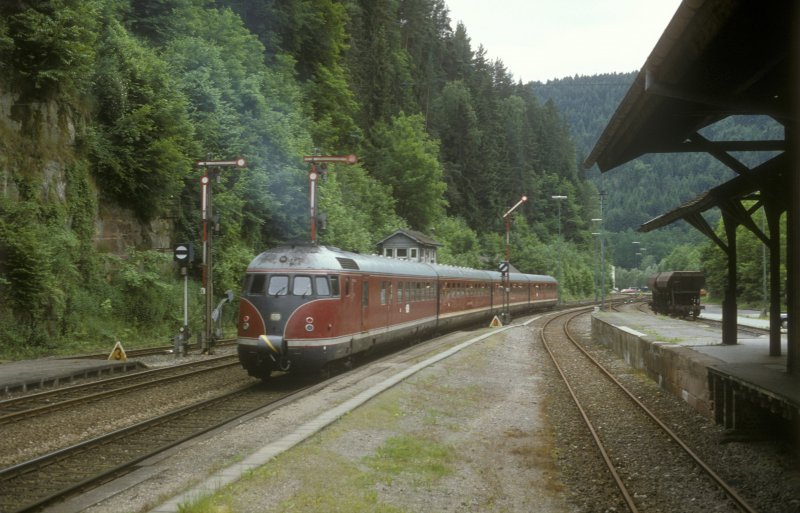 DB VT 12.6 · Baureihe 613 Fotos - Bahnbilder.de