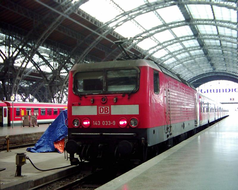 BR143 - Bahnbilder.de