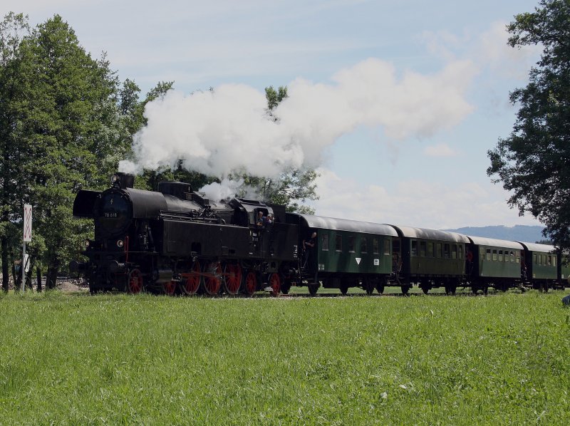 Die 78 618 am 31.05.2009 unterwegs auf der Museumsbahn Ampflwang-Timelkam - Bahnbilder.de