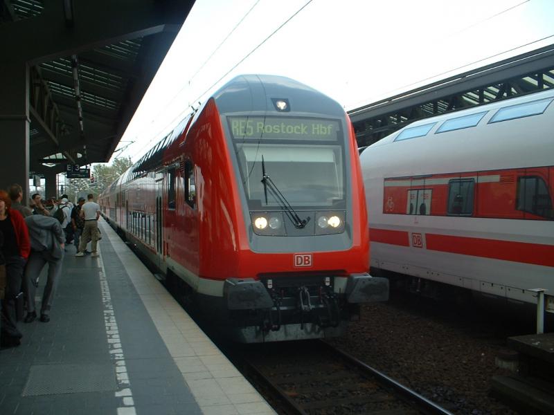 Doppelstock-Steuerwagen 4. Generation 763-767, 785 Fotos (133) - Bahnbilder.de