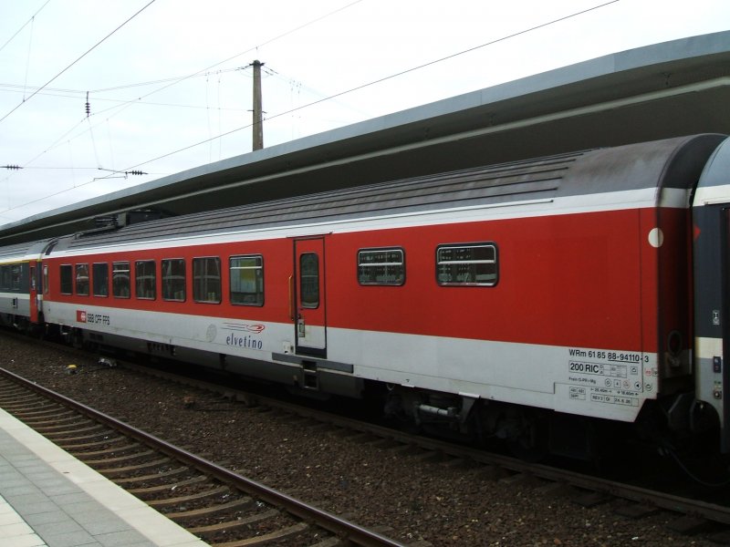 EC 101,Speisewagen SBB CFF FFs , WRm 61 8588-94110-3.(13.09.2007) - Bahnbilder.de