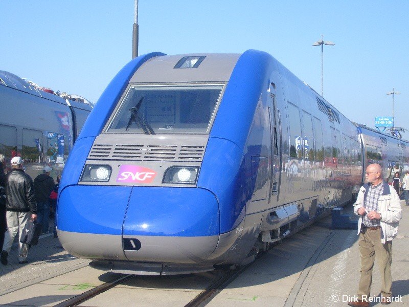 Ein französicher Triebzug auf deutschen Gleisen. - Bahnbilder.de