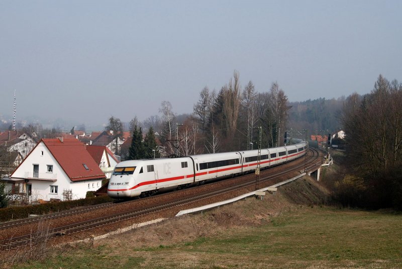 ICE 581 in Reichertshausen (16.03.2007) - Bahnbilder.de