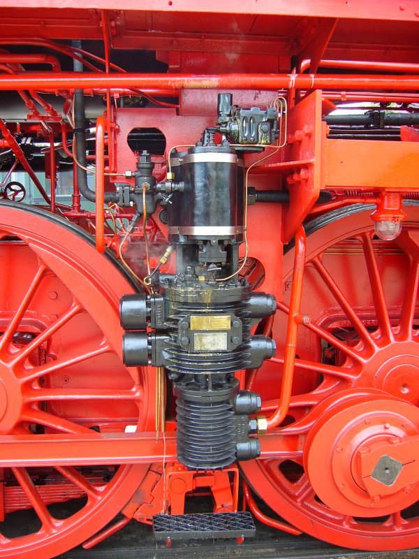 Luftpumpe der 23-076 der VSM - Bahnbilder.de