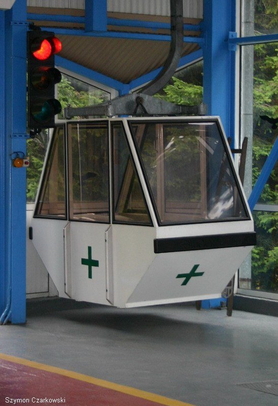 Galerie Erste (1580) - Bahnbilder.de