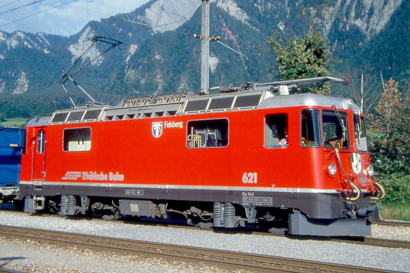 RhB - Ge 4/4II 621 "FELSBERG" am 01.09.1993 in UNTERVAZ - THYRISTOR-STRECKEN-LOKOMOTIVE ...