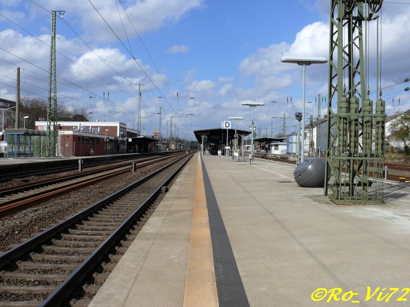 Solingen Hbf. 29.03.2008. - Bahnbilder.de